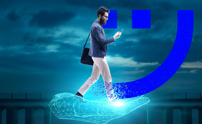 Bridging the CX (Customer Experience) Divide | NiCE