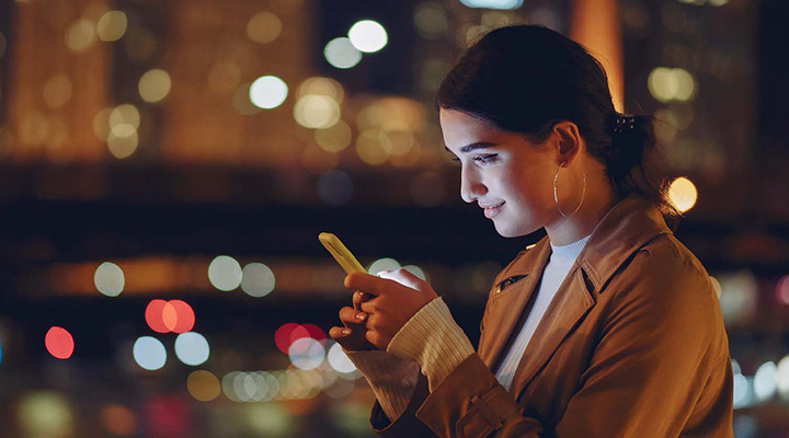 Redefining Contact Center Efficiency with AI Solutions | NiCE